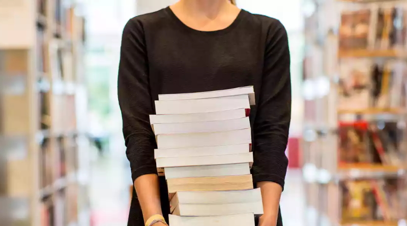 'Twaddle': Librarians Respond to Suggestion Amazon Should Replace ...
